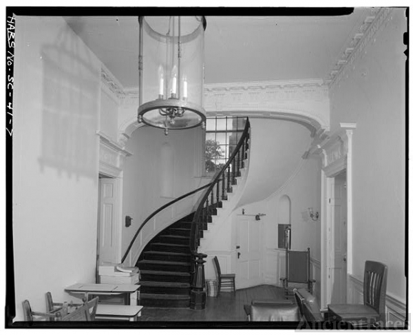 7. FIRST FLOOR HALL LOOKING NORTH TO STAIRHALL - Jonathan...