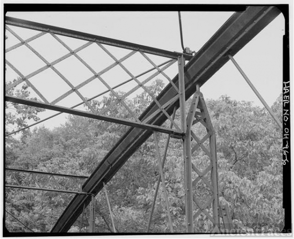 6. DETAIL, CONNECTIONS AT UPPER CHORD, LATTICE VERTICAL...