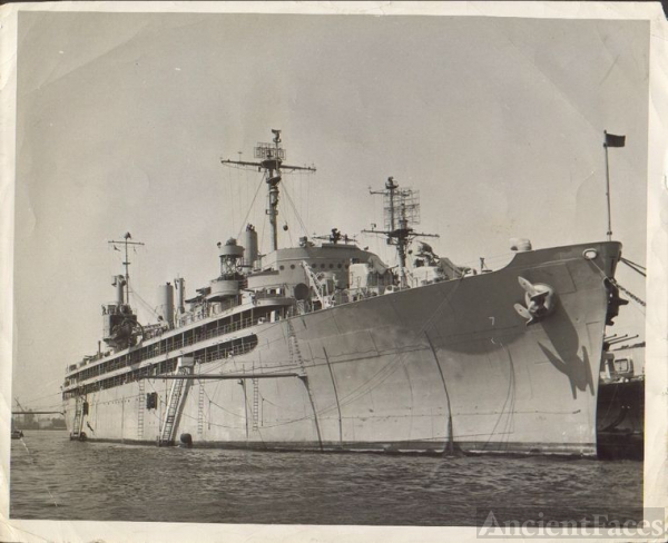 FLEET REPAIR SHIP USS HECTOR