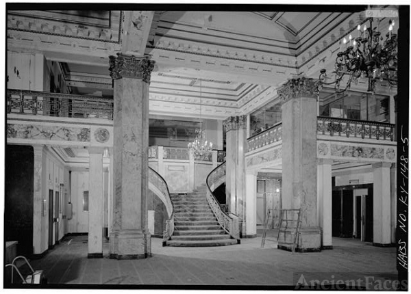 5. VIEW OF THE LOBBY AND STAIRCASE, WITH A MEZZANINE...