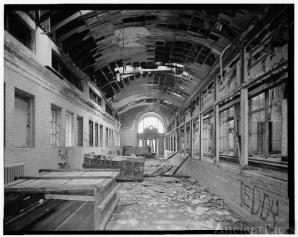 6. Historic American Buildings Survey Jack Maley,...