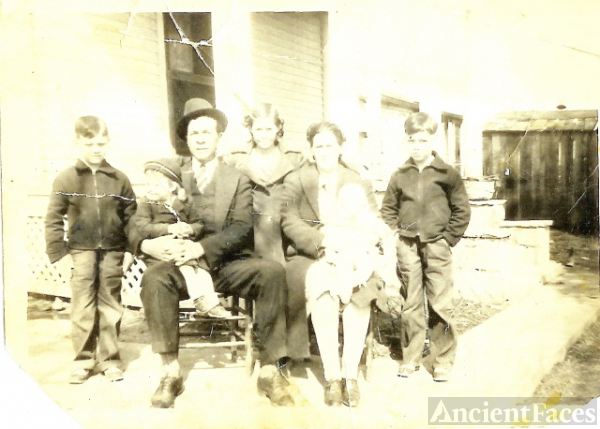 Emery Russell Family