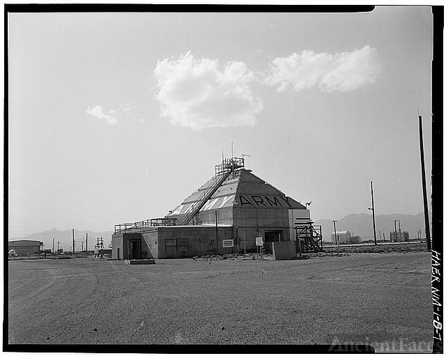 7. ARMY BLOCKHOUSE, LAUNCH COMPLEX 33: GENERAL VIEW,...