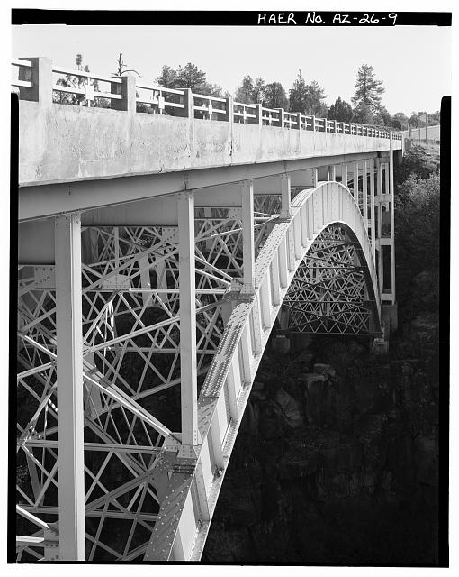 9. DETAIL OF ARCH RIB, SHOWING RIB BRACING, COLUMNS AND...