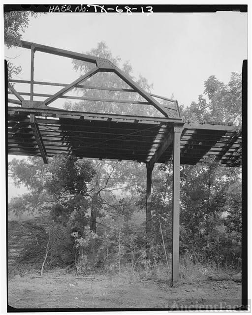 DETAIL SHOWING APPROACH TRUSS AND SUPPORT COLUMN, FROM S....