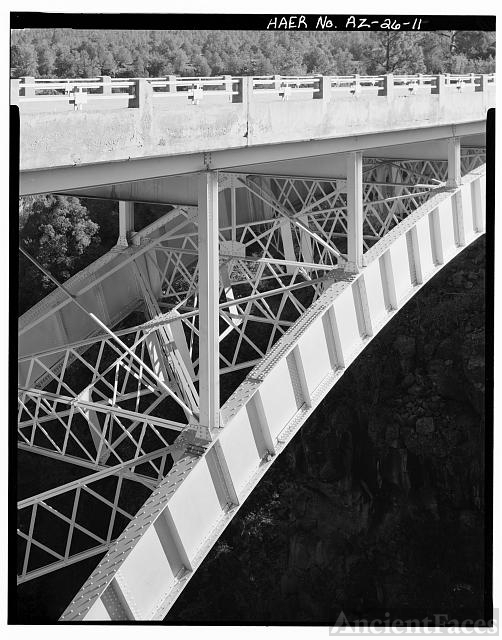 11. DETAIL OF ARCH RIB, SHOWING RIB BRACING, COLUMNS AND...