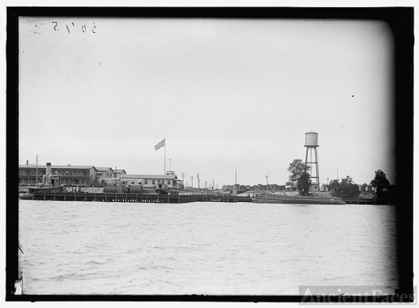 INDIAN HEAD, MD. NAVY PROVING GROUND. NAVY GUNS AT INDIAN...