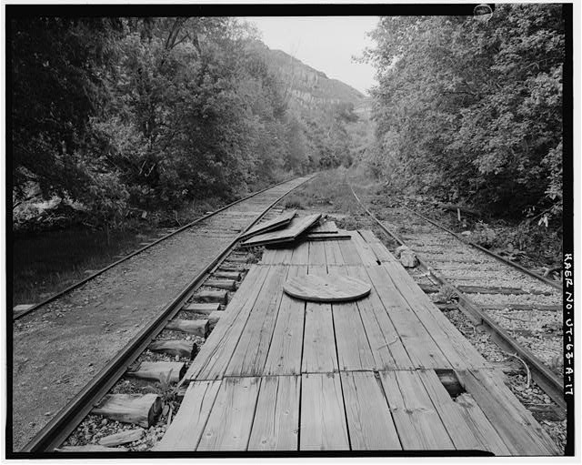 17. VIEW OF MAIN AND SIDE TRACKS WITH DECK BETWEEN AT...
