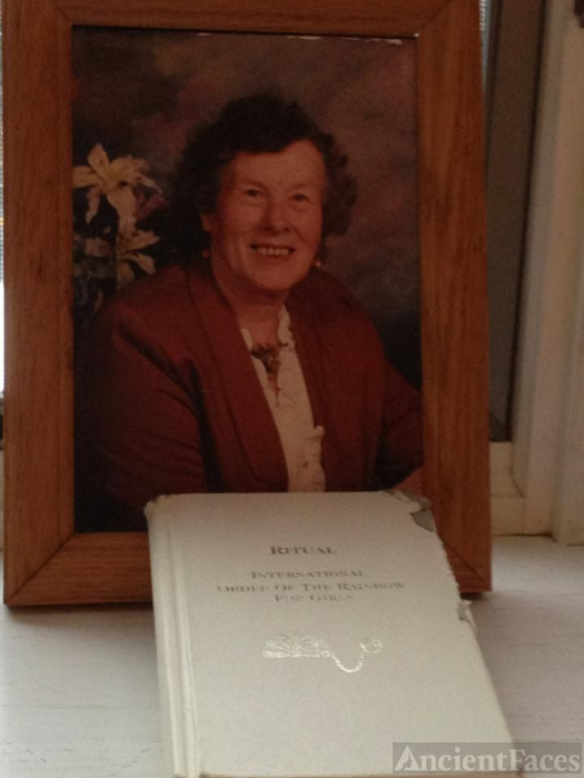 Lillian Ruth Phillips