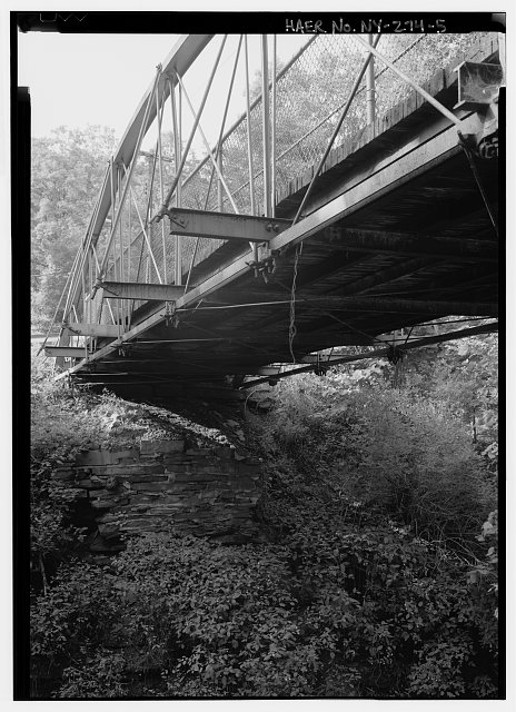 SOUTHWEST VIEW, LATERAL BRACING BELOW DECK AND LOWER...