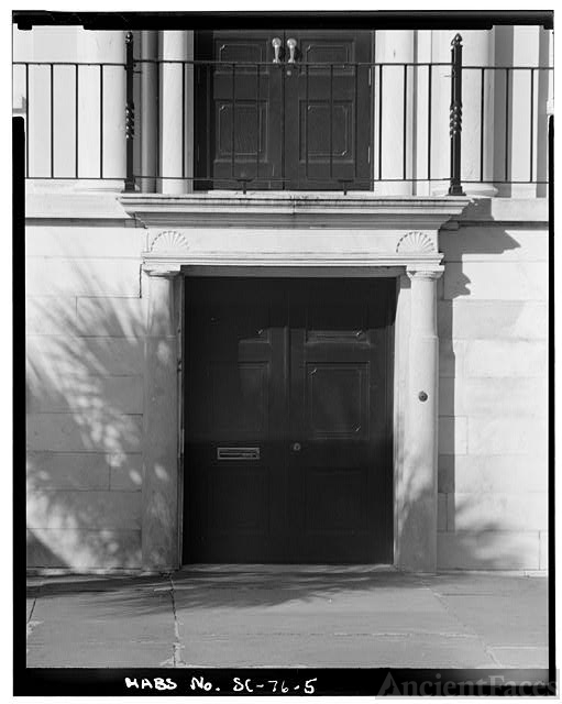 5. BASEMENT ENTRANCE (SOUTH SIDE) - Bank of the United...