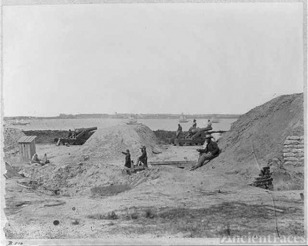 Confederate fortifications, Yorktown, Va.