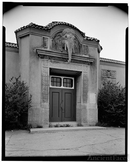 5. Historic American Buildings Survey Jack Maley,...