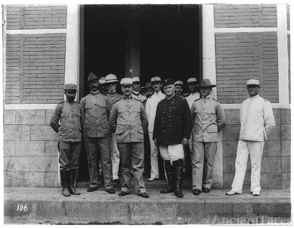 The Philippine insurrection, 1899