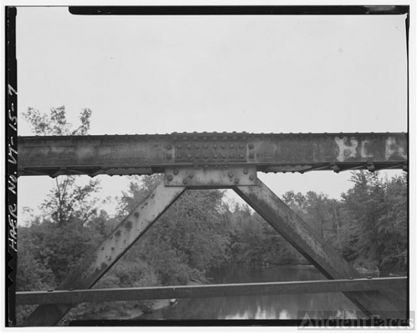 7. Detail view of truss connection, north truss, looking...