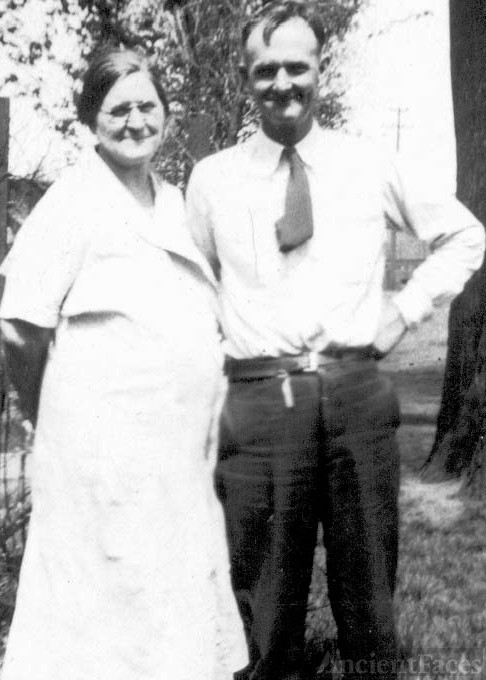 Annie Laura "Faye" (ALLEN) and Robert Franklin SPRAGUE