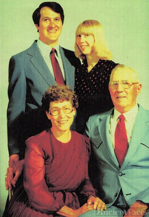 Elmer, Norma, & Dee Dettmer