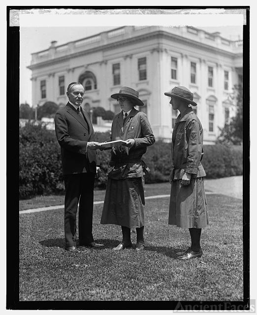 Miss Fordham Webster & Miss Elizabeth Ballard, 5/28/25