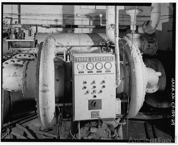 29. FIRST FLOOR BLDG. 45, "TRANE CENTRAVAC" LOOKING EAST....