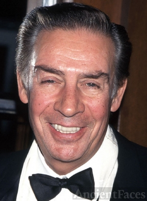 Jerry Orbach (1935 - 2004) - New York City, NY