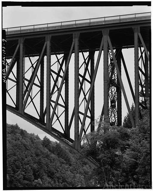 9. Detail of east end of span, showing truss geometry,...