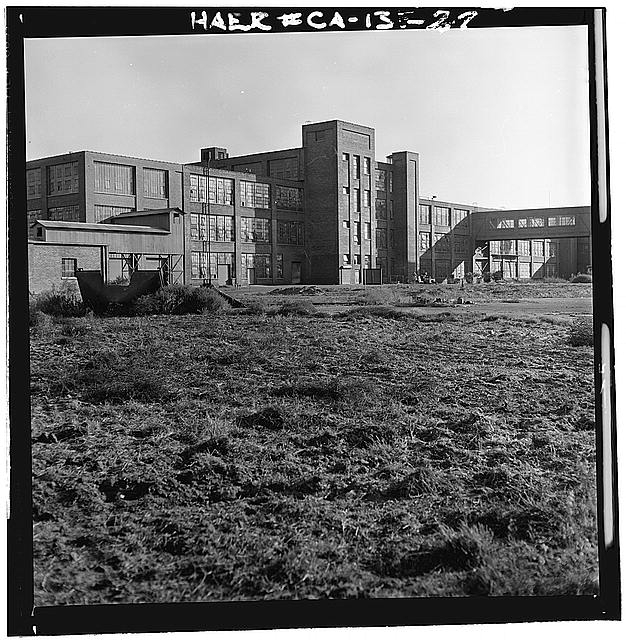 27. BUILDING 41, REAR AND SOUTH ELEVATION - Goodyear...