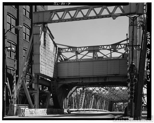 7. DETAIL OF WEST PORTAL. - Chicago River Bridge, Cermak...