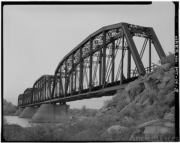 3. VIEW NORTHEAST, 3/4 ELEVATION - Kinsey Bridge,...