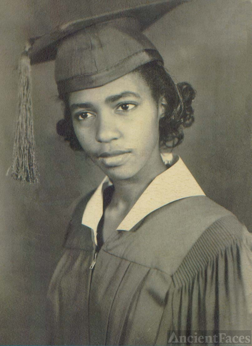 Mrs.Lillie (Cade) Lieteau